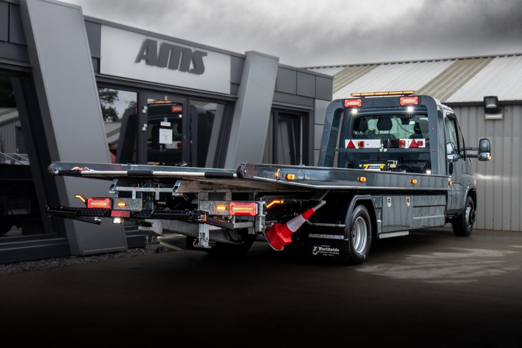 THE CHOICE OF THE PROFESSIONALS REF AMS-VRS-WORLWIDE - Vehicle Recovery ...